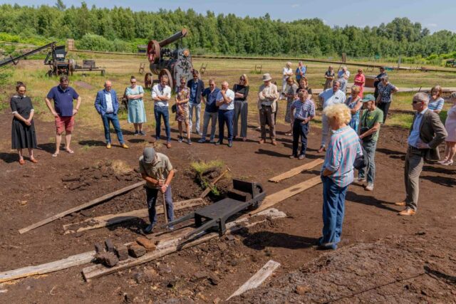 Expositie 'EnergieRijk' in Veenpark officieel geopend – Klazienaveen Lokaal