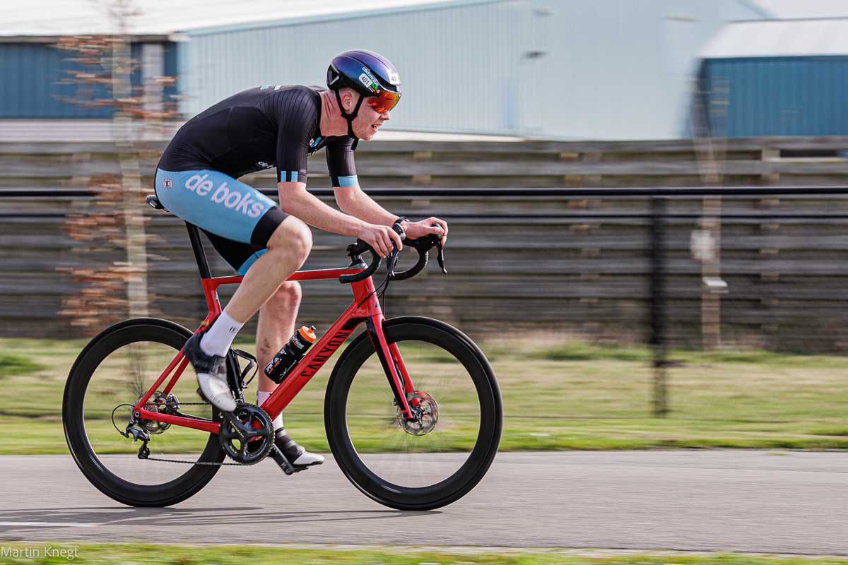 Timo van der Weijden in eigen dorp aan start NK Triathlon OD ...